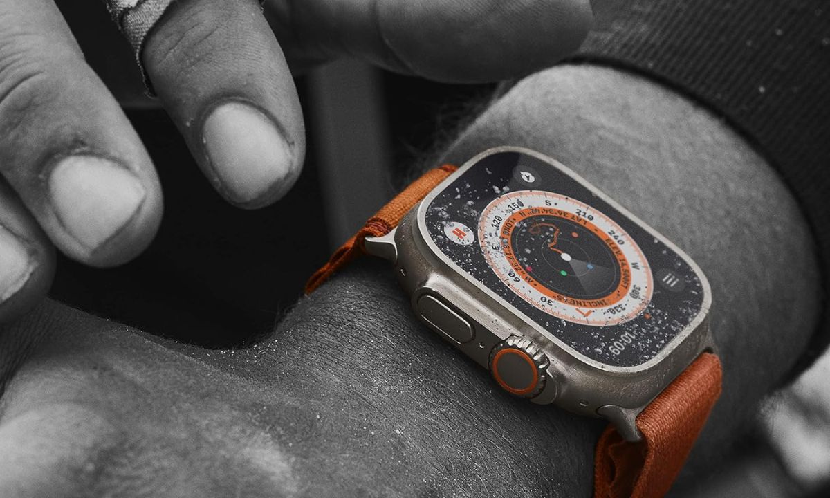Best Watches for Motorcycle Riders | Ride-Ready Timepieces